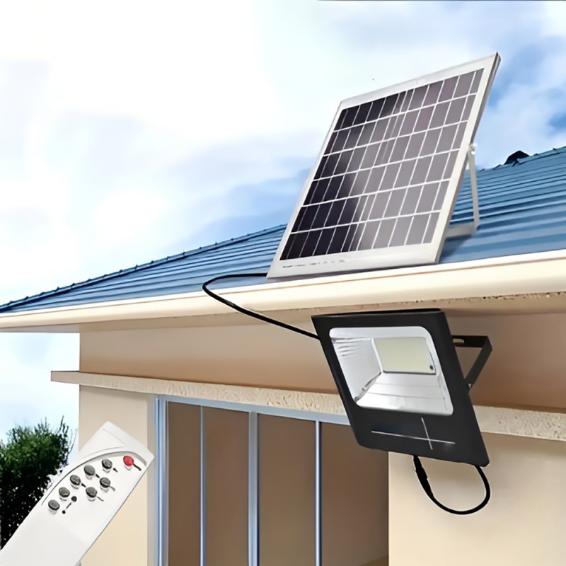 IP66 LED Projector with Solar Panel and Control - 50W